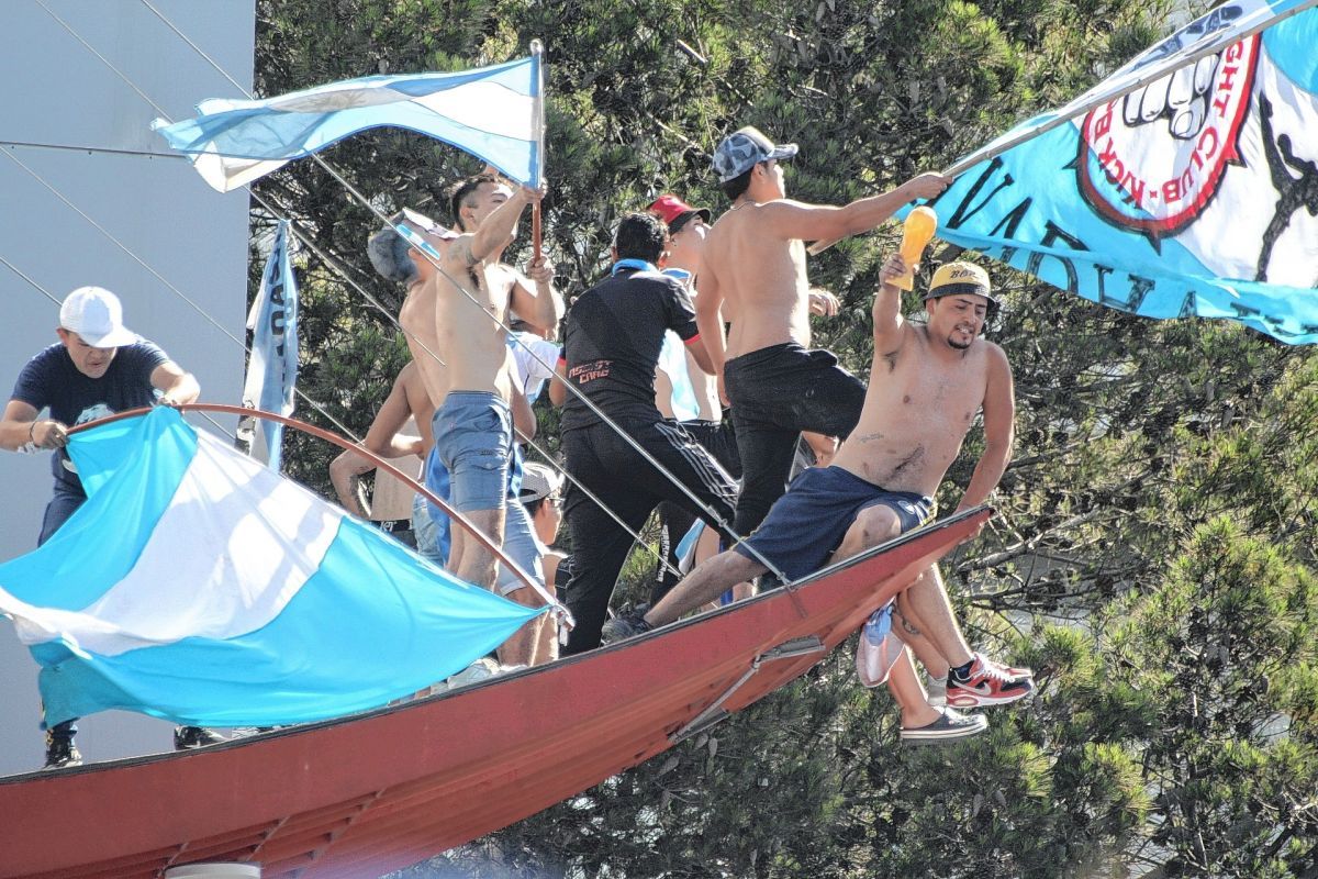 Comodoro Rivadavia disfrutó y gritó “¡Dale campeón, dale campeón ...